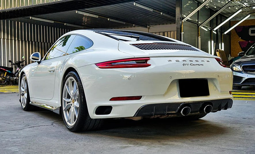 Carbon Fiber Rear Diffuser (Middle Exhaust) - Porsche 911 991.2 Carrer